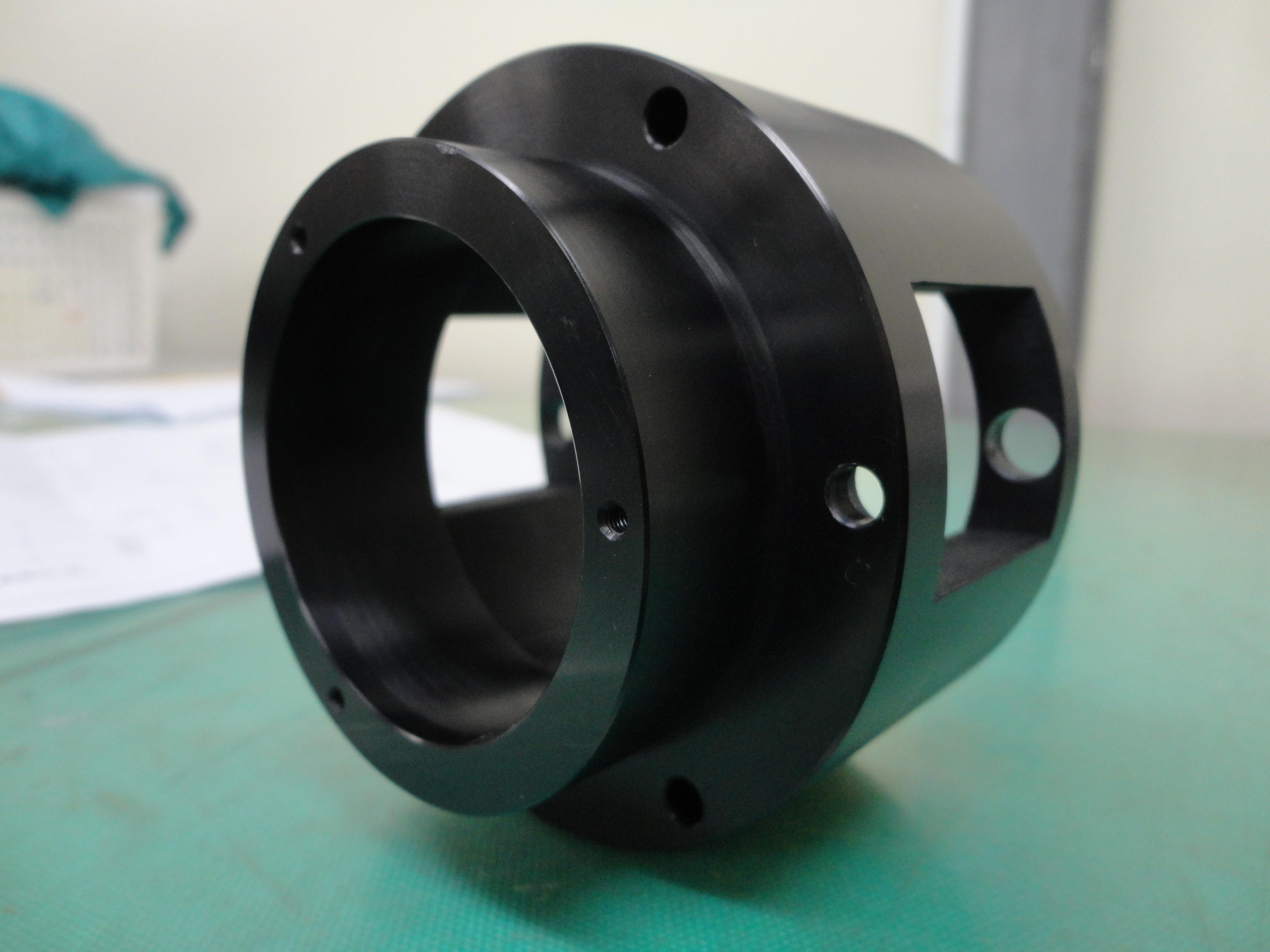 複合旋盤加工＋黒アルマイト処理／アルミ材／A5056 エージェンシーアシスト | イプロスものづくり