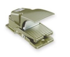 フットスイッチ『OFL-V-SM2CS4』 大阪自動電機 | イプロスものづくり