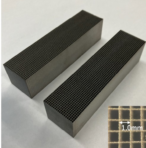 純タングステン ASG（Anti-Scatter-Grid） エムアンドシー | イプロスものづくり