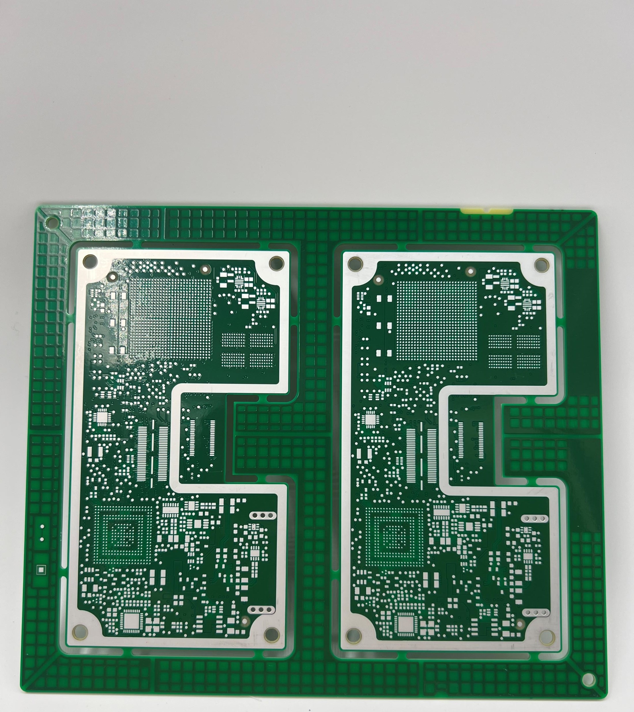 プリント基板 UIGREEN | イプロスものづくり