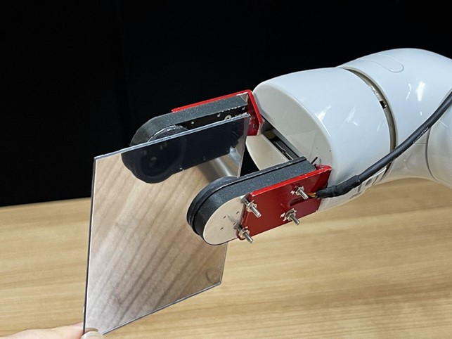 近接覚センサー『TK-01』指先の感覚を得たロボットハンドを実現 Thinker | イプロスものづくり